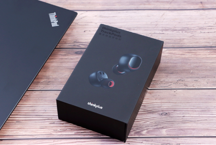 降噪还防水！thinkplus TrackPods 真无线蓝牙耳机评测-泡泡网