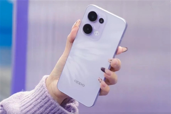 告别曲面屏！OPPO Reno14系列全系直屏回归-泡泡网