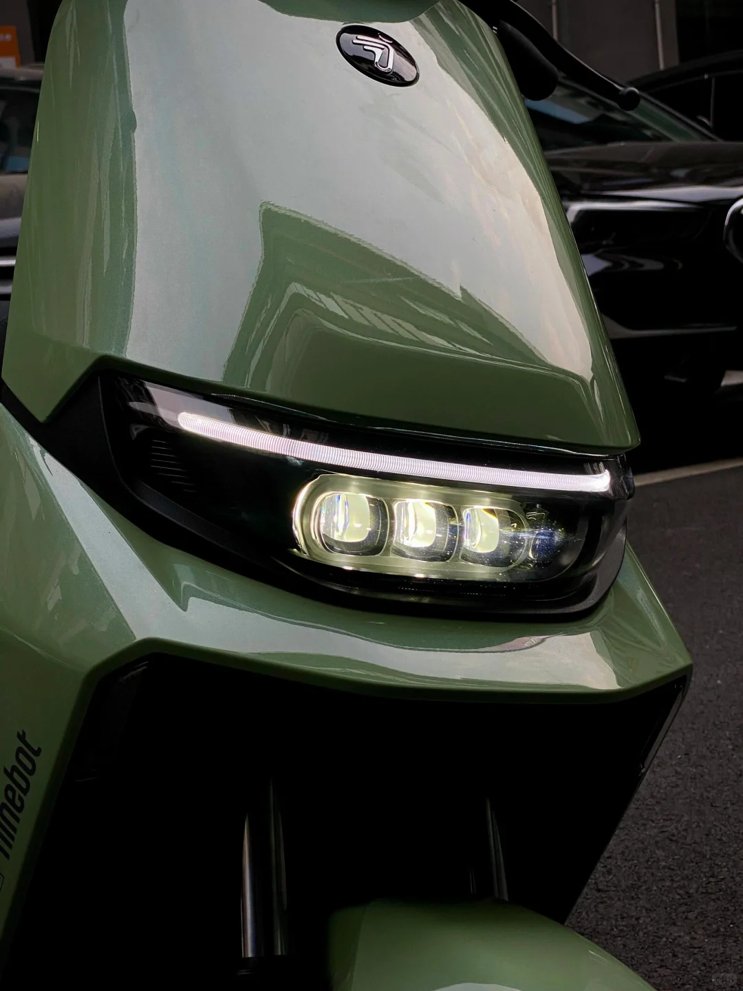 九号电动F2z 110体验怎么样？对比F90M升级有多大？一文看懂细节-泡泡网