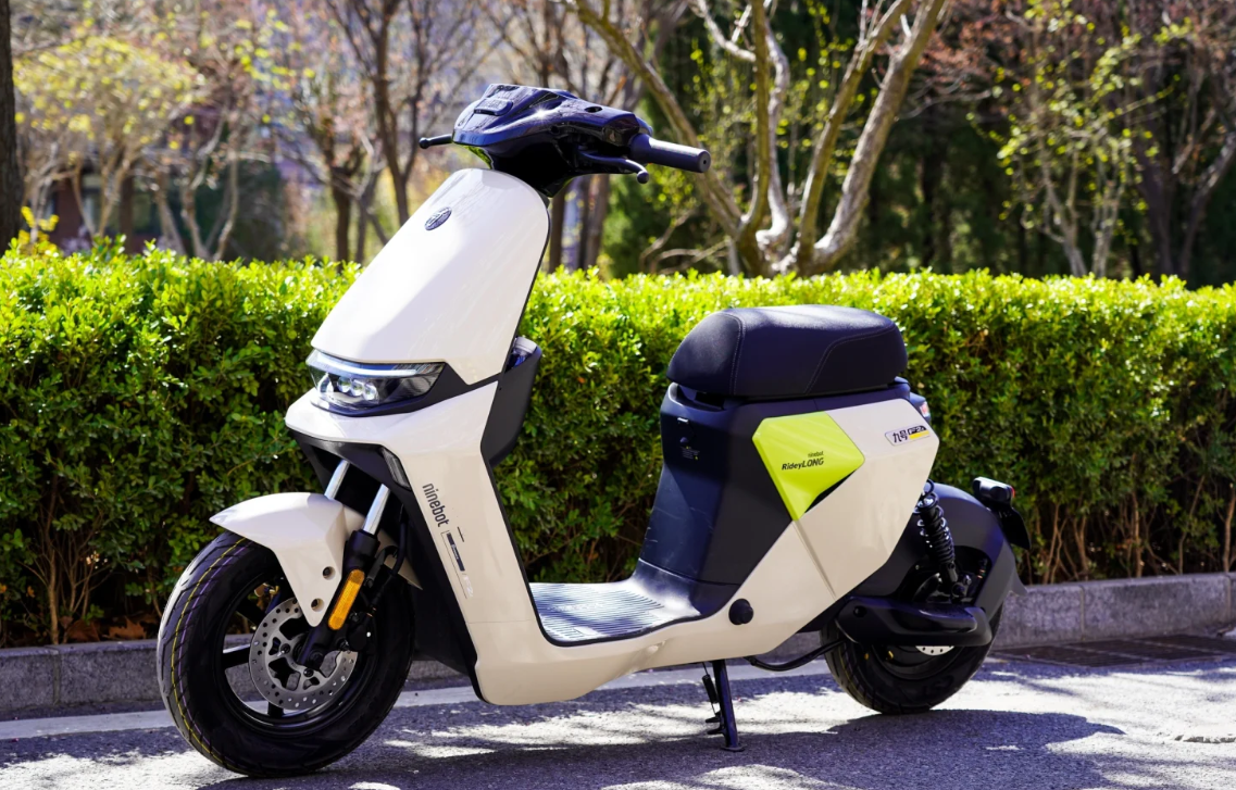 九号电动F2z 110体验怎么样？对比F90M升级有多大？一文看懂细节-泡泡网