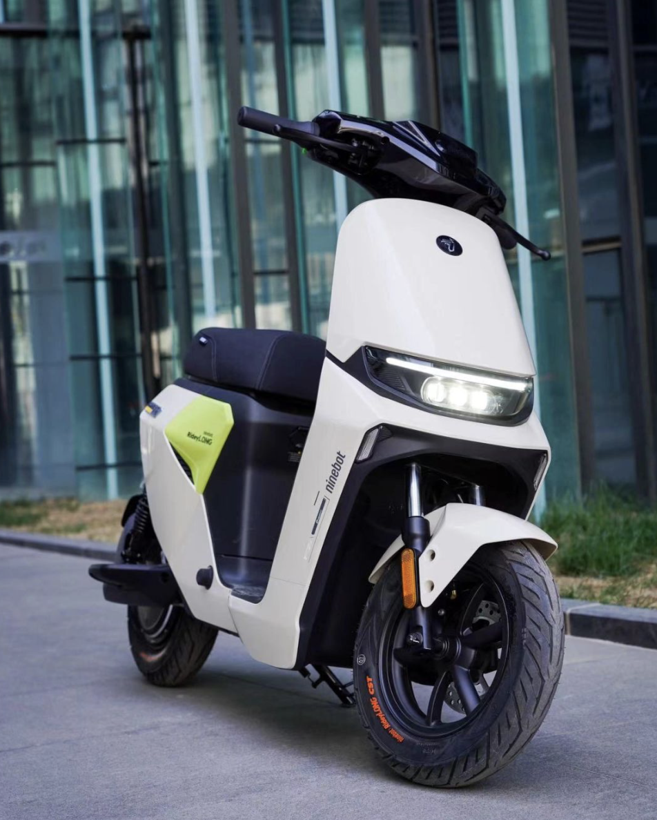 不止110KM续航亮点，九号电动F2z 110细节拉满，妥妥露营骑行电动车-泡泡网