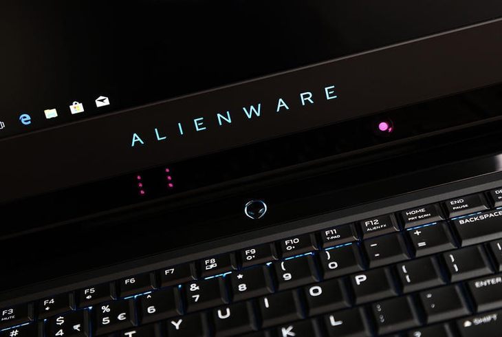 ALIENWARE 17R5给硬核玩家一个全新突破，让你拥有极致体验_-泡泡网